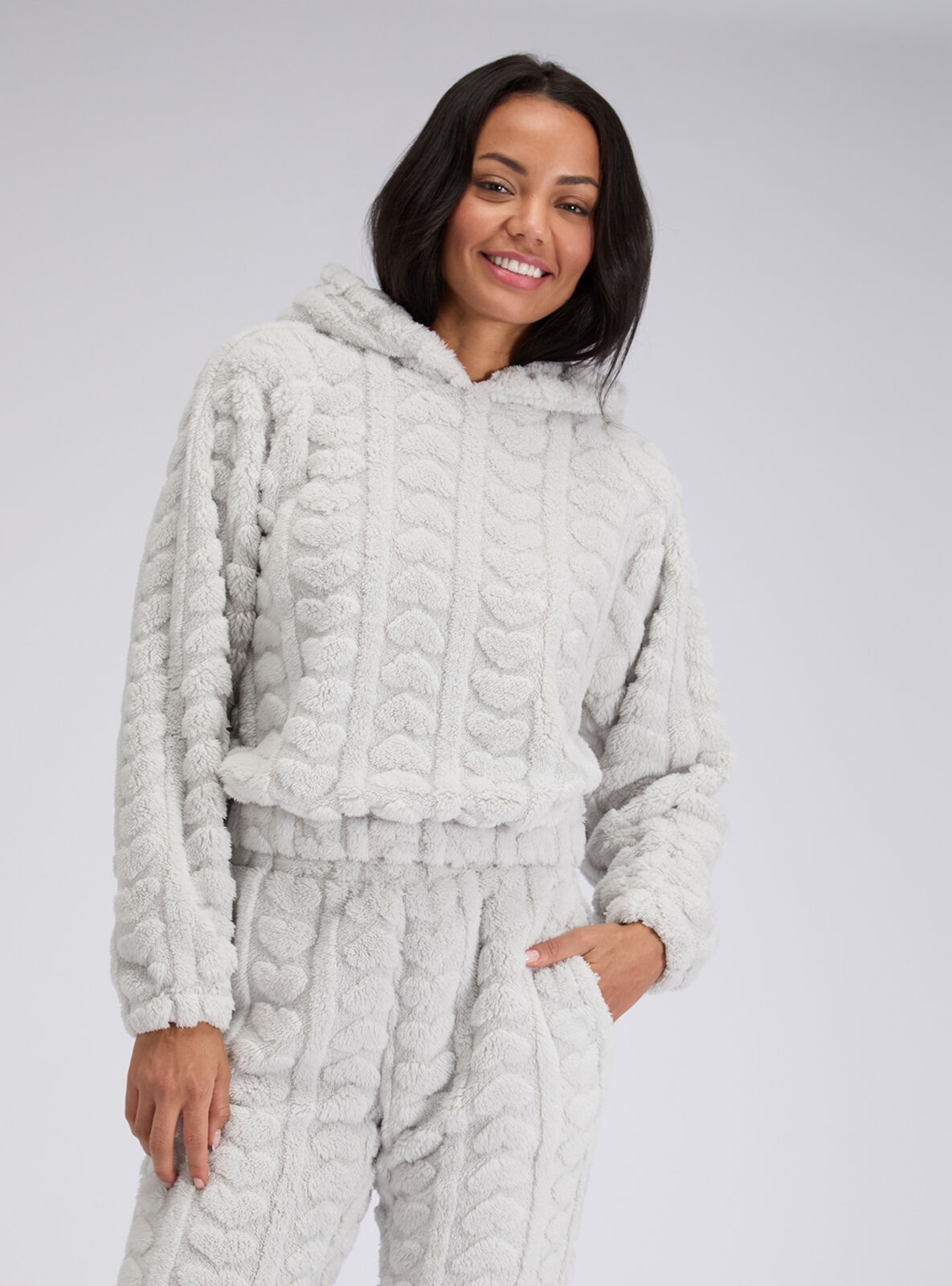 Fluffy cable heart lounge set | Boux Avenue UK